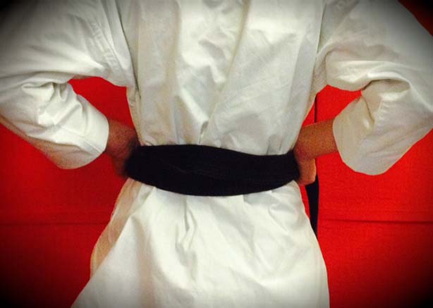 How To Tie Your Karate Belt Correctly Why It Matters Lawrence Clark